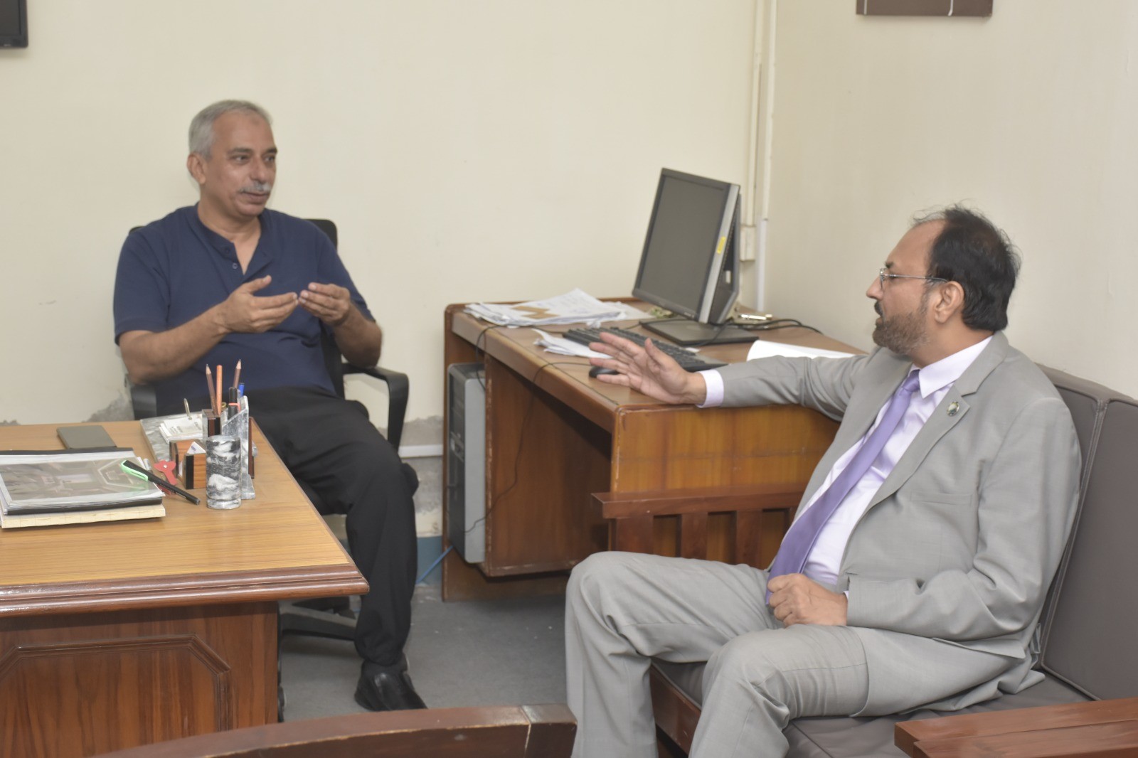 Vice Chancellor UET Reviews Hostel Facilities with Senior Warden ...