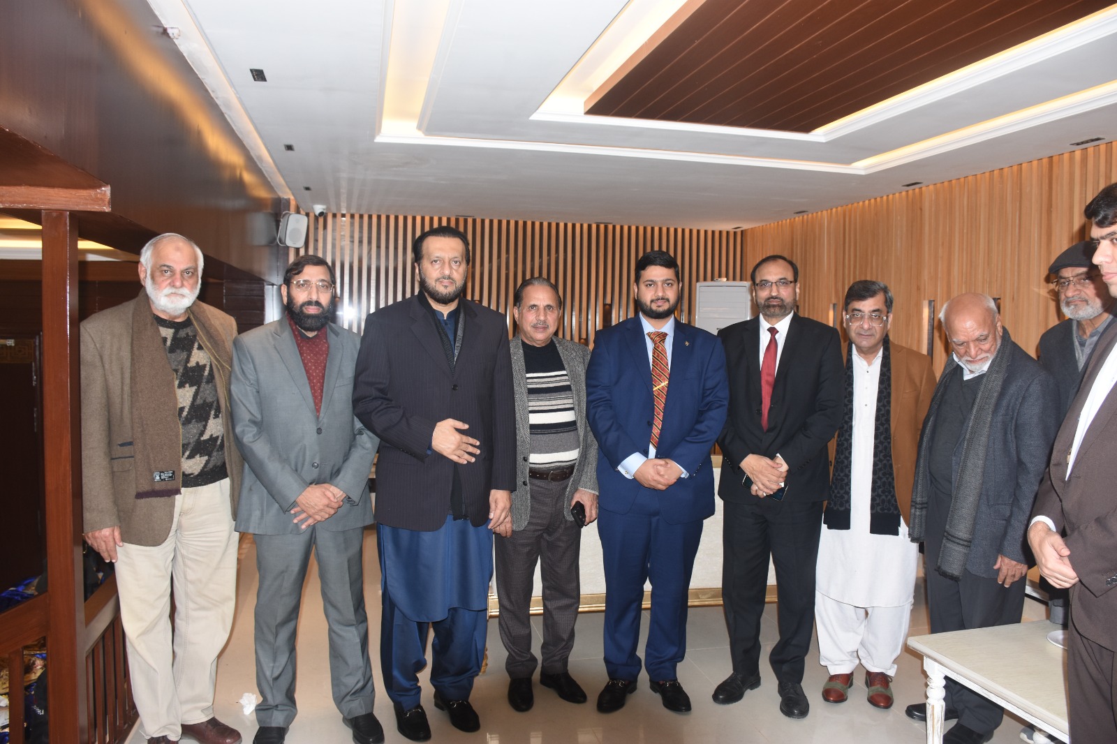 Distinguished Dinner Hosted in Honor of VC UET Dr. Shahid Munir and VC ...